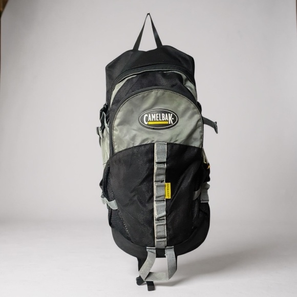 Camelbak | Bags | Camelbak Trailblazer Backpack Rugged Hydrationready ...